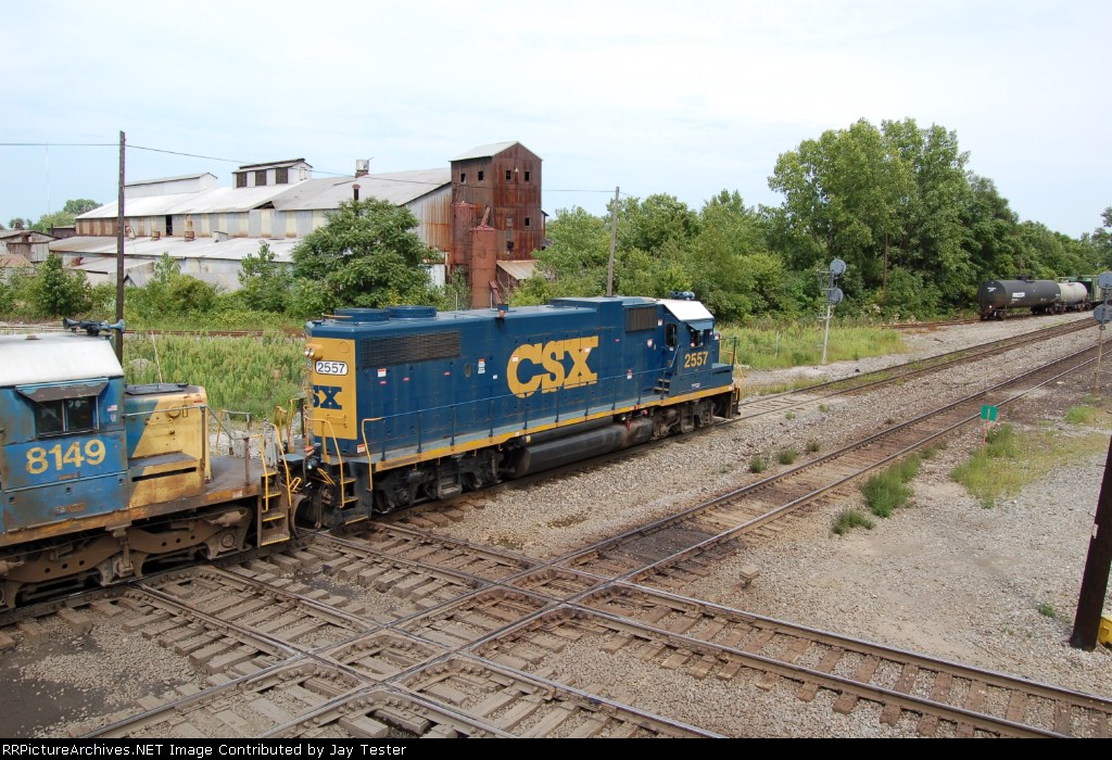 CSX 2557